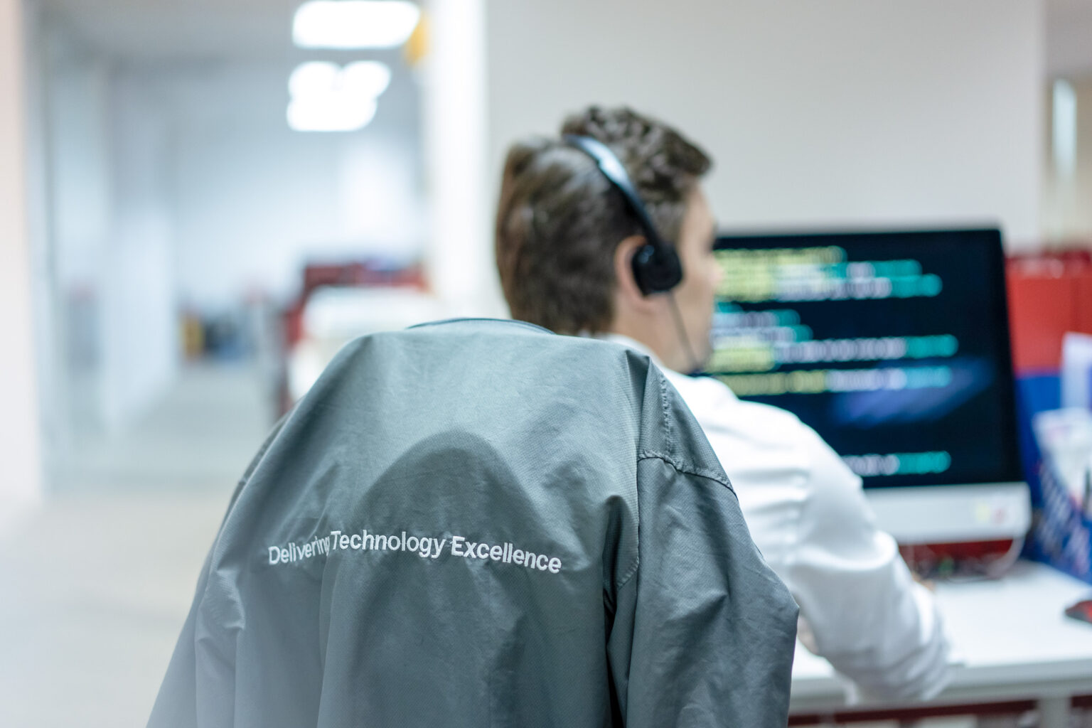 Custom software development services for business growth | NashTech